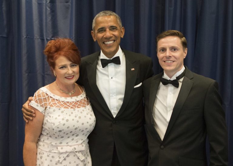 Biography - Alison Burns